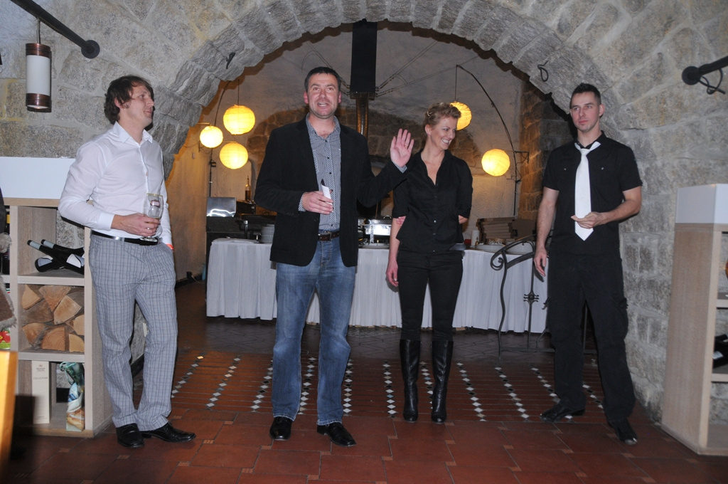 V liberecké restauraci Autentica se usadili motýli, mouchy i Kristus ...